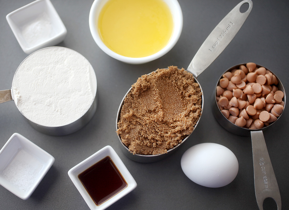 Lazy Day Blondie Bites - Bakerella