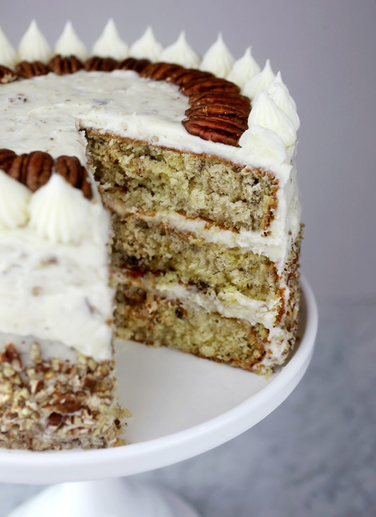 Italian Cream Cake - Bakerella