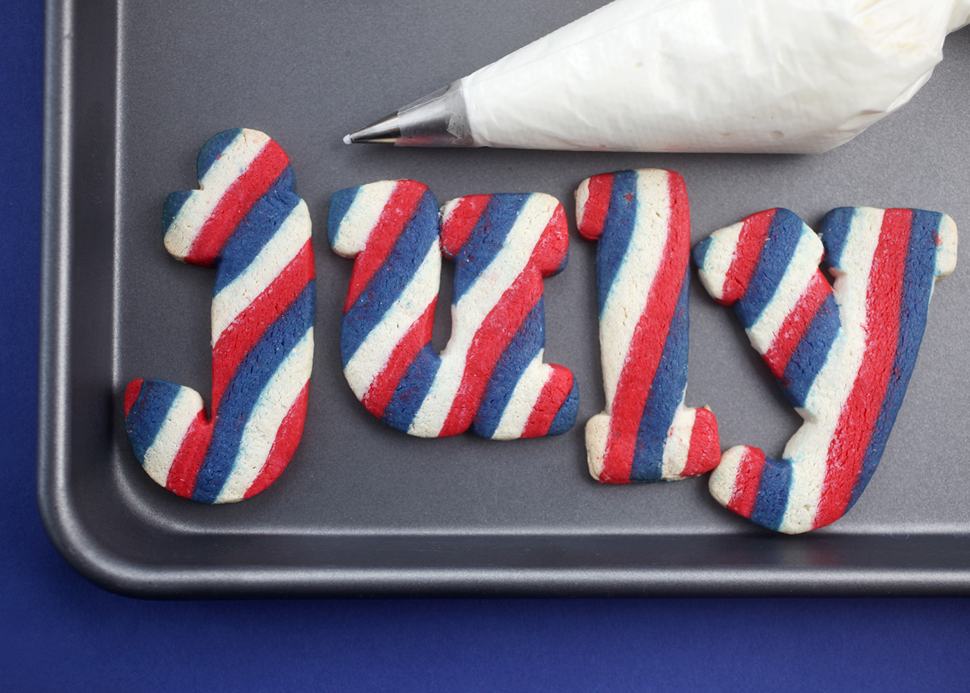 Stars and Stripes Sugar Cookies | Bakerella