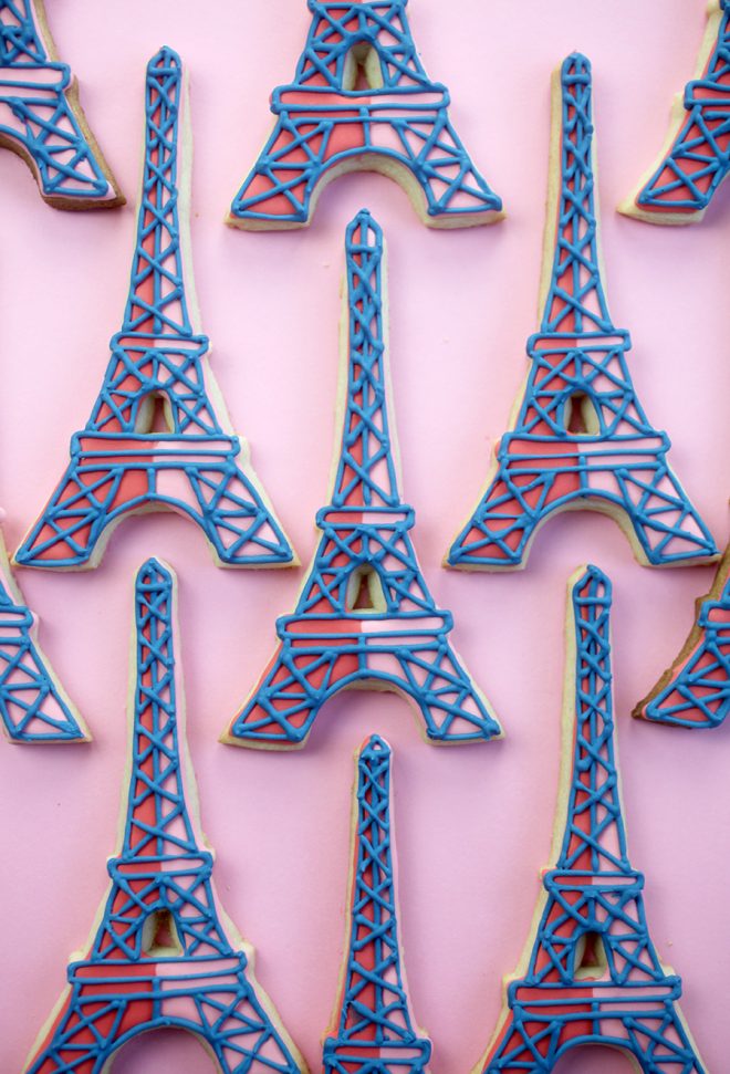 Eiffel Tower Sugar Cookies - Bakerella