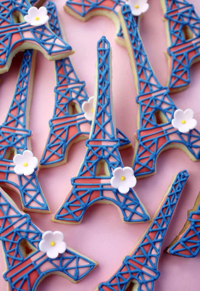 Eiffel Tower Sugar Cookies - Bakerella