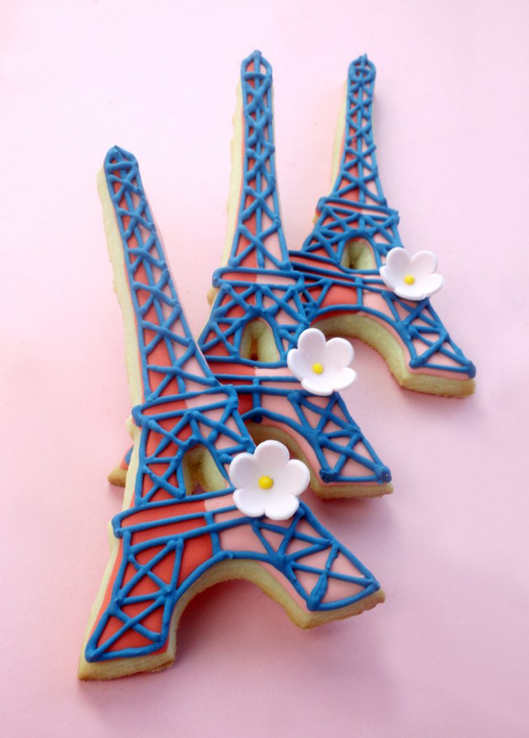 Eiffel Tower Sugar Cookies - Bakerella