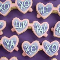 Be Mine Gift Guide | Bakerella