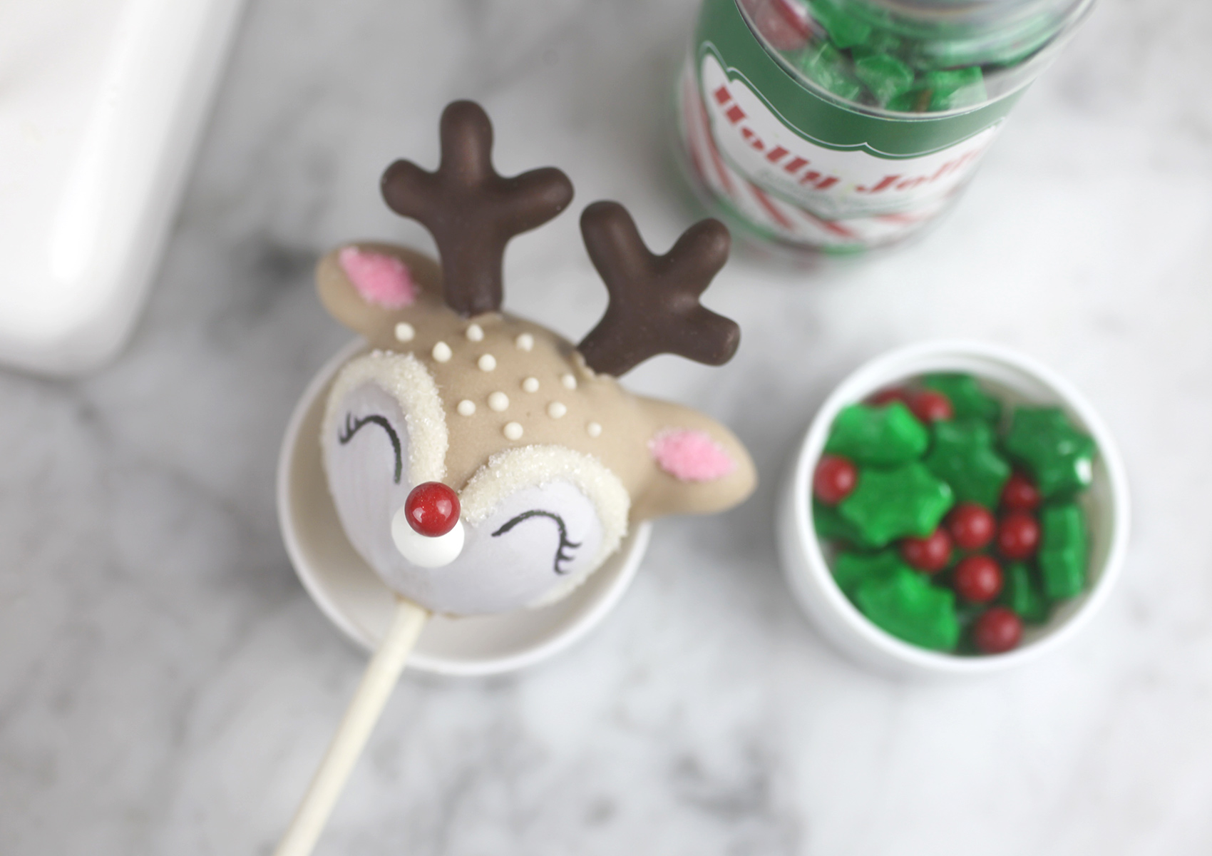 Really Cute Reindeer Cake Pops | Bakerella