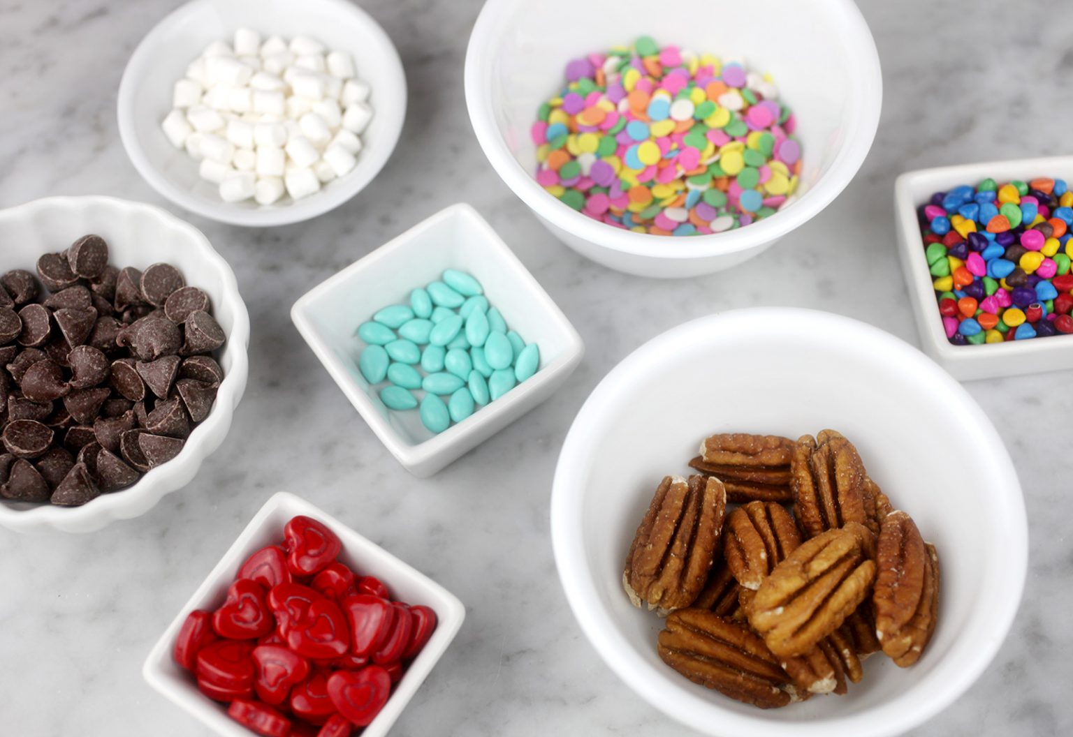 Wood you be mine? Beaver Cake Pops. - Bakerella